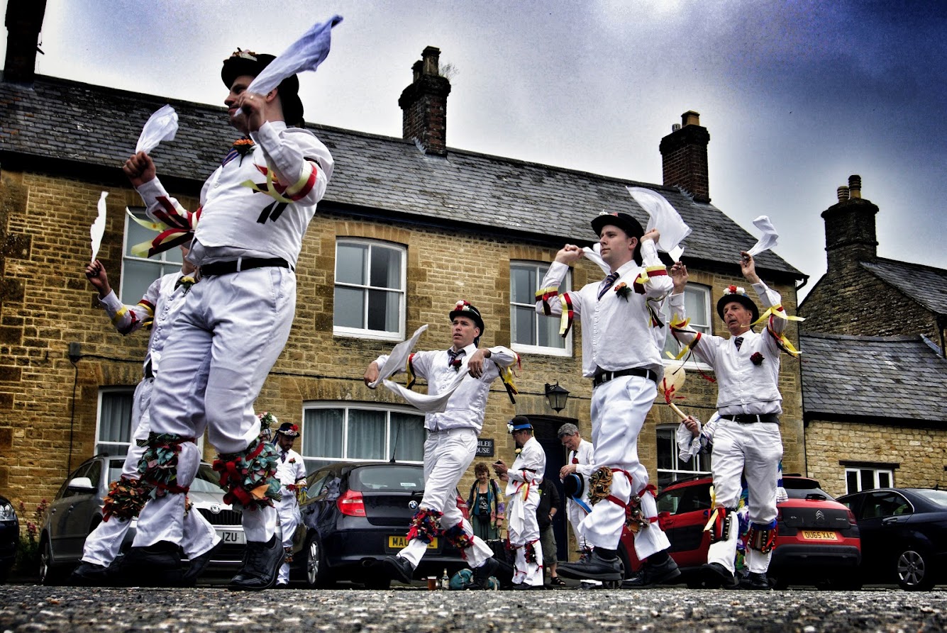 Customs uncovered: Bampton Morris dancing, Whit Monday - Tradfolk