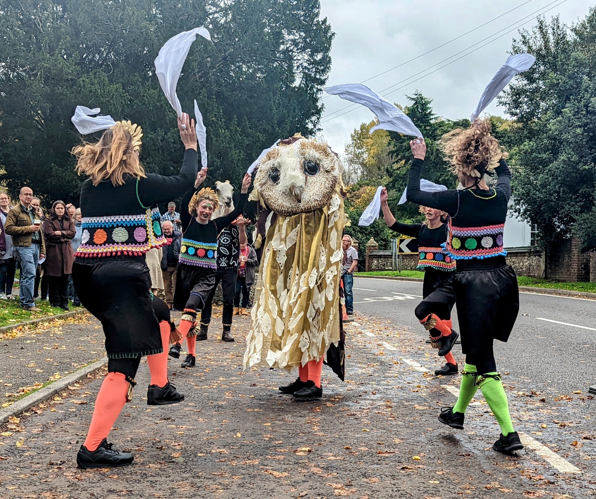 Who are the Morris dancers dancing with Wet Leg at the Brits?